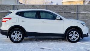Balts Nissan Qashqai 2016 Tauragė, ar dzinēja tilpumu 1.20 L un nobraukumu 140 tūkst. km par 6999 €, foto 4 vietnē AUTOMOTO.COM.LV