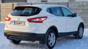 Balts Nissan Qashqai 2016 Tauragė, ar dzinēja tilpumu 1.20 L un nobraukumu 140 tūkst. km par 6999 €, foto 7 vietnē AUTOMOTO.COM.LV