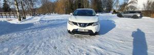 White Nissan Qashqai 2016 in Kelme, with an engine capacity of 1.20 L and mileage of 147 thousand km for 7300 €, photo 2 on AUTOMOTO.COM.LV