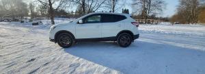 White Nissan Qashqai 2016 in Kelme, with an engine capacity of 1.20 L and mileage of 147 thousand km for 7300 €, photo 5 on AUTOMOTO.COM.LV