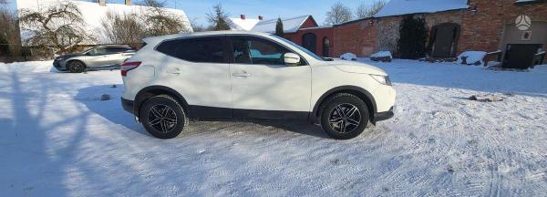 Balts Nissan Qashqai 2016 Kelmė, ar dzinēja tilpumu 1.20 L un nobraukumu 147 tūkst. km par 7300 €, foto 6 vietnē AUTOMOTO.COM.LV