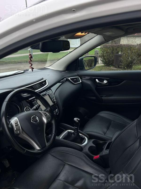 Balts Nissan Qashqai 2016 Tukums, ar dzinēja tilpumu 1.50 L un nobraukumu 236 tūkst. km par 9995 €, foto 5 vietnē AUTOMOTO.COM.LV