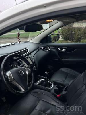 Balts Nissan Qashqai 2016 Tukums, ar dzinēja tilpumu 1.50 L un nobraukumu 236 tūkst. km par 9995 €, foto 5 vietnē AUTOMOTO.COM.LV