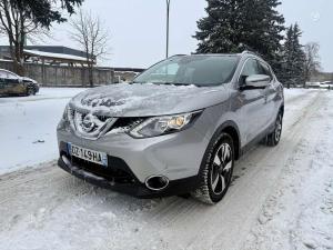 White Nissan Qashqai 2016 in Taurage, with an engine capacity of 1.20 L and mileage of 138 thousand km for 8200 €, photo  on AUTOMOTO.COM.LV