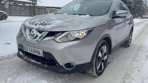 White Nissan Qashqai 2016 in Taurage, with an engine capacity of 1.20 L and mileage of 138 thousand km for 8200 €, photo 4 on AUTOMOTO.COM.LV