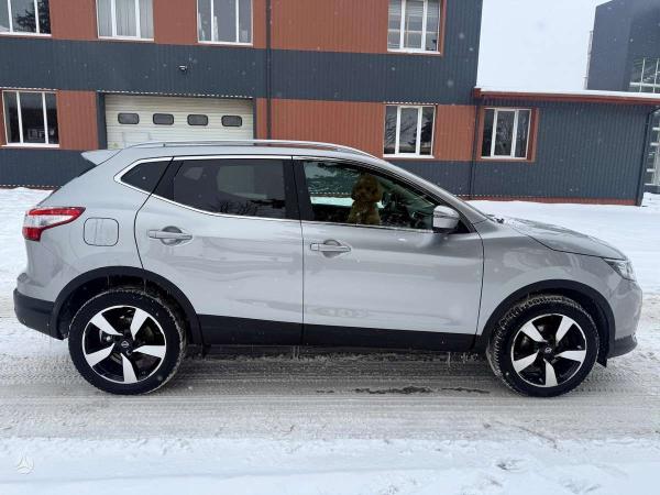 Balts Nissan Qashqai 2016 Tauragė, ar dzinēja tilpumu 1.20 L un nobraukumu 138 tūkst. km par 8200 €, foto 6 vietnē AUTOMOTO.COM.LV