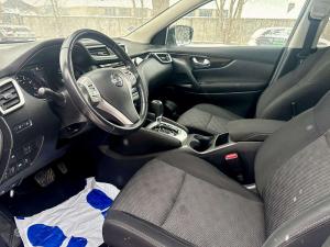 White Nissan Qashqai 2016 in Taurage, with an engine capacity of 1.20 L and mileage of 138 thousand km for 8200 €, photo 11 on AUTOMOTO.COM.LV