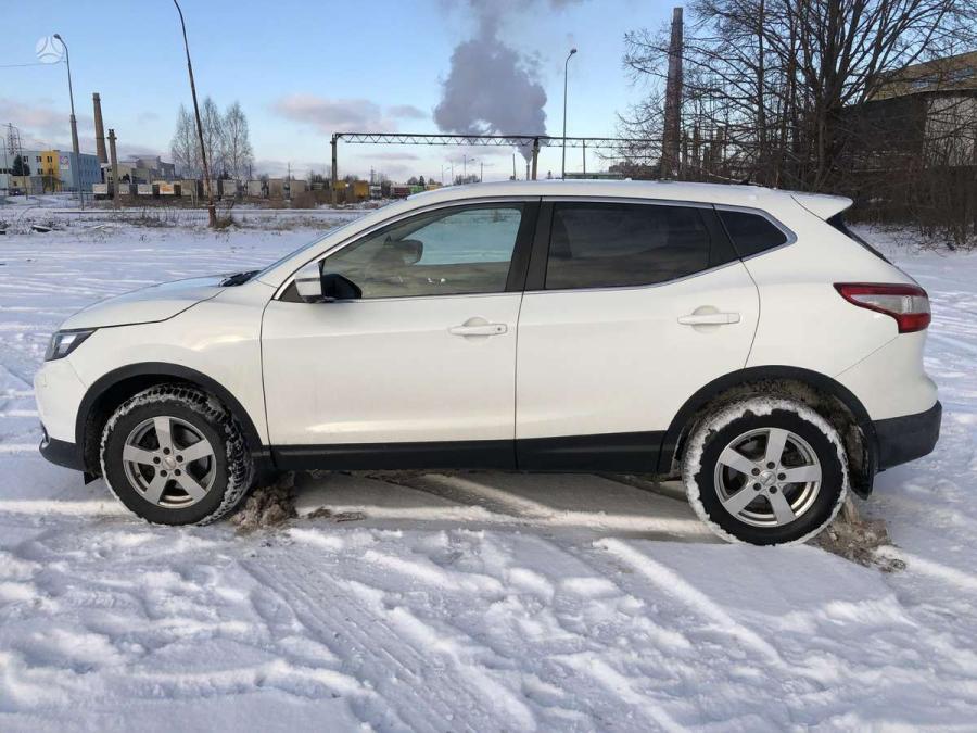 Balts Nissan Qashqai 2016 Alīta, ar dzinēja tilpumu 1.20 L un nobraukumu 209 tūkst. km par 9600 €, foto 10 vietnē AUTOMOTO.COM.LV