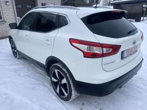 Balts Nissan Qashqai 2016 Jurbarkas, ar dzinēja tilpumu 1.60 L un nobraukumu 194 tūkst. km par 8300 €, foto 3 vietnē AUTOMOTO.COM.LV