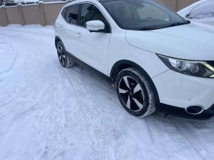 Balts Nissan Qashqai 2016 Jurbarkas, ar dzinēja tilpumu 1.60 L un nobraukumu 194 tūkst. km par 8300 €, foto 6 vietnē AUTOMOTO.COM.LV