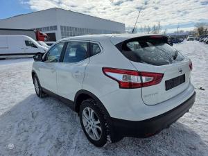Balts Nissan Qashqai 2016 Marijampole, ar dzinēja tilpumu 1.46 L un nobraukumu 243 tūkst. km par 7450 €, foto 7 vietnē AUTOMOTO.COM.LV