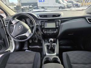 Balts Nissan Qashqai 2016 Marijampole, ar dzinēja tilpumu 1.46 L un nobraukumu 243 tūkst. km par 7450 €, foto 25 vietnē AUTOMOTO.COM.LV