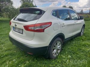 Balts Nissan Qashqai 2016 Rīga, ar dzinēja tilpumu 1.20 L un nobraukumu 111 tūkst. km par 9990 €, foto 5 vietnē AUTOMOTO.COM.LV