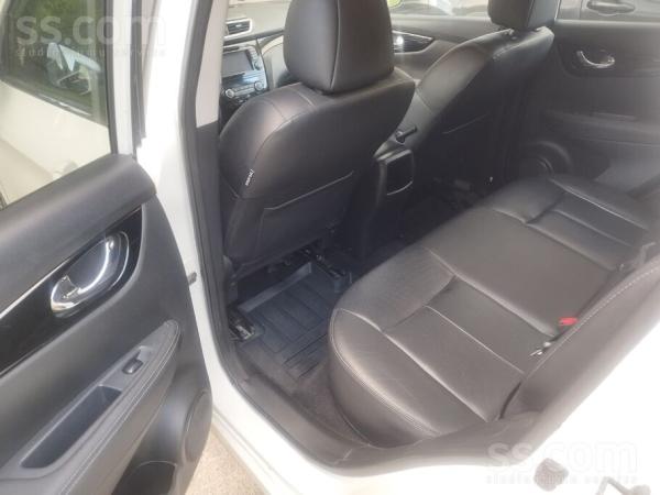 Balts Nissan Qashqai 2016 Rīga, ar dzinēja tilpumu 1.60 L un nobraukumu 100 tūkst. km par 9165 €, foto 10 vietnē AUTOMOTO.COM.LV