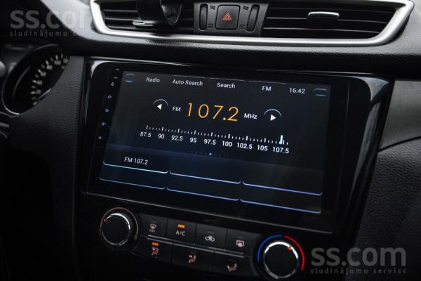 White Nissan Qashqai 2016 in Tukums, with an engine capacity of 1.20 L and mileage of 133 thousand km for 10500 €, photo 9 on AUTOMOTO.COM.LV