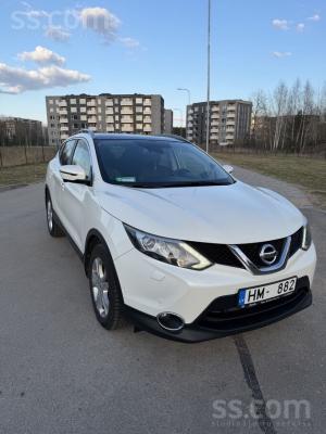 Белый Ниссан Кашкай 2016 в Рига, объемом двигателя 1.60 л и пробегом 175 тыс. км за 11200 €, фото 4 на AUTOMOTO.COM.LV