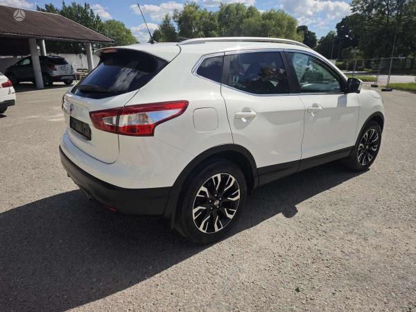 Balts Nissan Qashqai 2016 Kretinga, ar dzinēja tilpumu 1.20 L un nobraukumu 123 tūkst. km par 9350 €, foto 5 vietnē AUTOMOTO.COM.LV