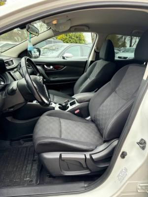 Balts Nissan Qashqai 2016 Rīga, ar dzinēja tilpumu 1.20 L un nobraukumu 158 tūkst. km par 10950 €, foto 12 vietnē AUTOMOTO.COM.LV