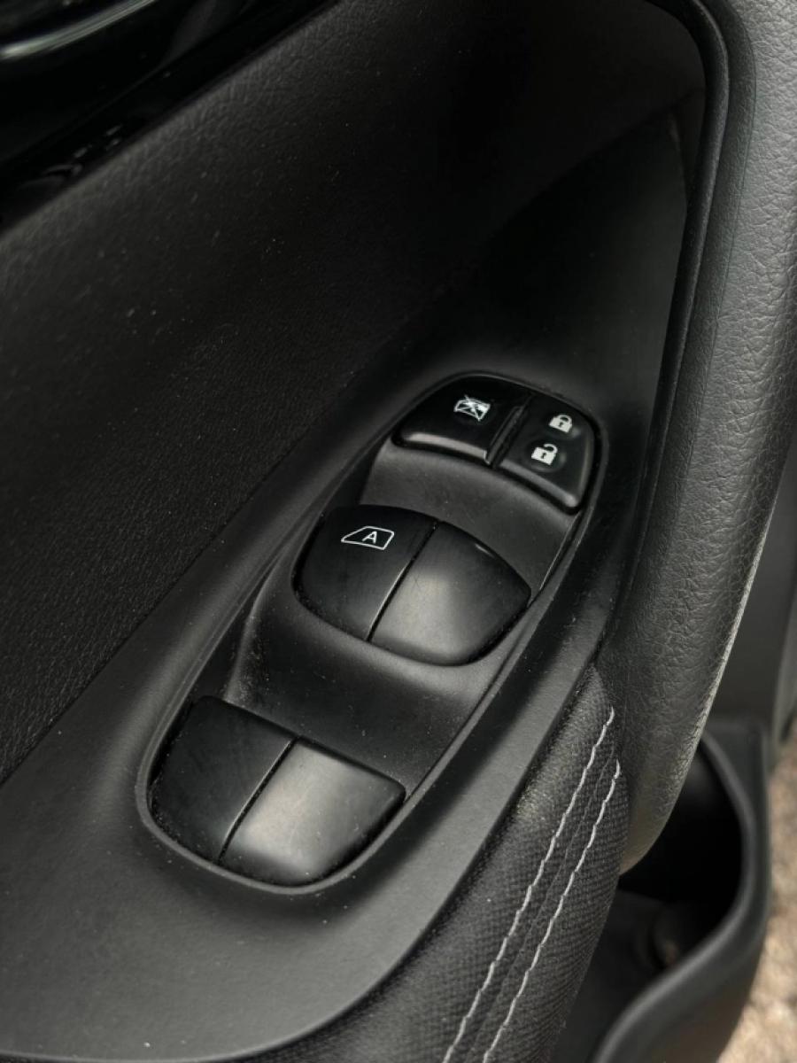 Balts Nissan Qashqai 2016 Rīga, ar dzinēja tilpumu 1.20 L un nobraukumu 158 tūkst. km par 10950 €, foto 19 vietnē AUTOMOTO.COM.LV