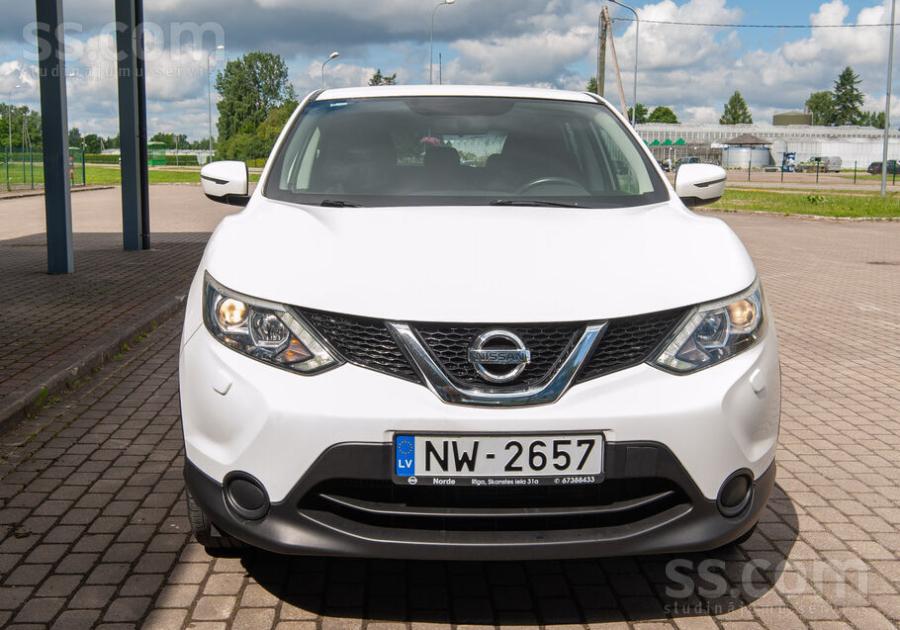 Balts Nissan Qashqai 2016 Cēsis, ar dzinēja tilpumu 1.20 L un nobraukumu 162 tūkst. km par 8250 €, foto 8 vietnē AUTOMOTO.COM.LV