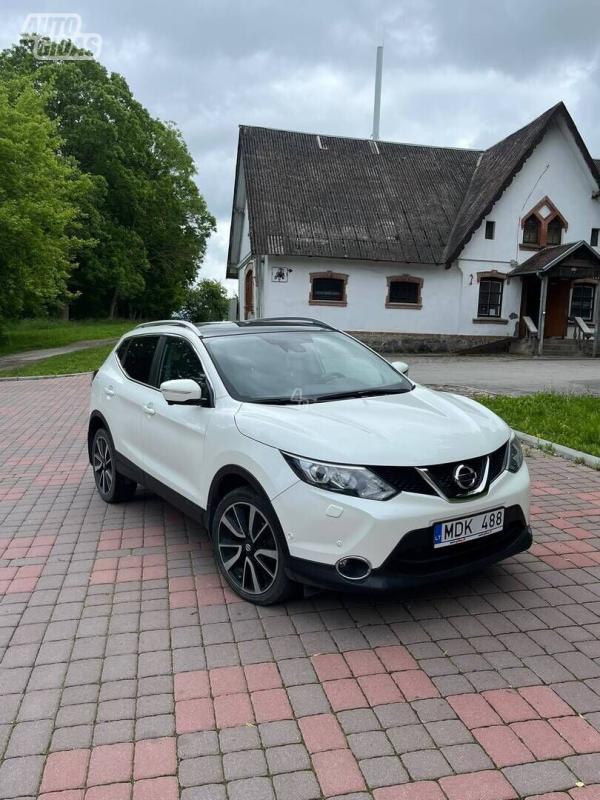Balts Nissan Qashqai 2016 Viļņa, ar dzinēja tilpumu 1.20 L un nobraukumu 163 tūkst. km par 8850 €, foto 1 vietnē AUTOMOTO.COM.LV