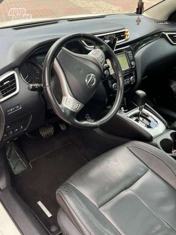 Balts Nissan Qashqai 2016 Viļņa, ar dzinēja tilpumu 1.20 L un nobraukumu 163 tūkst. km par 8850 €, foto 8 vietnē AUTOMOTO.COM.LV