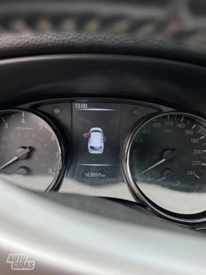 White Nissan Qashqai 2016 in Vilnius, with an engine capacity of 1.20 L and mileage of 163 thousand km for 8850 €, photo 10 on AUTOMOTO.COM.LV