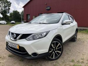 White Nissan Qashqai 2016 in Prienai, with an engine capacity of 1.60 L and mileage of 198 thousand km for 9999 €, photo  on AUTOMOTO.COM.LV
