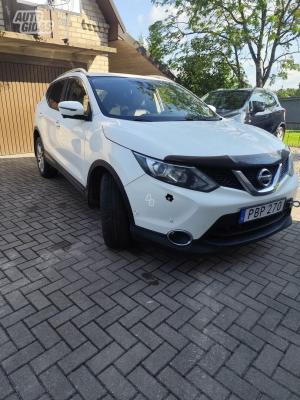 White Nissan Qashqai 2016 in Telschi, with an engine capacity of 1.60 L and mileage of 340 thousand km for 5500 €, photo  on AUTOMOTO.COM.LV