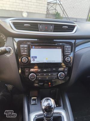 White Nissan Qashqai 2016 in Telschi, with an engine capacity of 1.60 L and mileage of 340 thousand km for 5500 €, photo 13 on AUTOMOTO.COM.LV