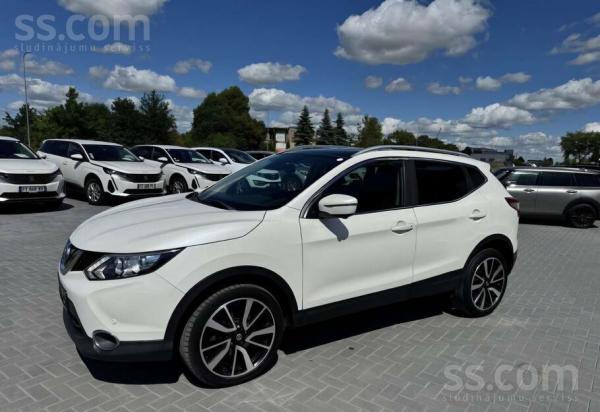 Balts Nissan Qashqai 2016 Telšiai, ar dzinēja tilpumu 1.60 L un nobraukumu 202 tūkst. km par 7690 €, foto 2 vietnē AUTOMOTO.COM.LV