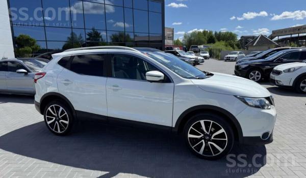Balts Nissan Qashqai 2016 Telšiai, ar dzinēja tilpumu 1.60 L un nobraukumu 202 tūkst. km par 7690 €, foto 4 vietnē AUTOMOTO.COM.LV