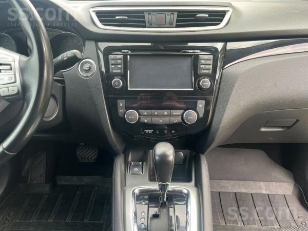 Balts Nissan Qashqai 2016 Jelgava, ar dzinēja tilpumu 1.20 L un nobraukumu 109 tūkst. km par 7900 €, foto 9 vietnē AUTOMOTO.COM.LV