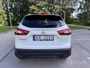 Белый Ниссан Кашкай 2016 в Рига, объемом двигателя 1.20 л и пробегом 99 тыс. км за 8390 €, фото 13 на AUTOMOTO.COM.LV