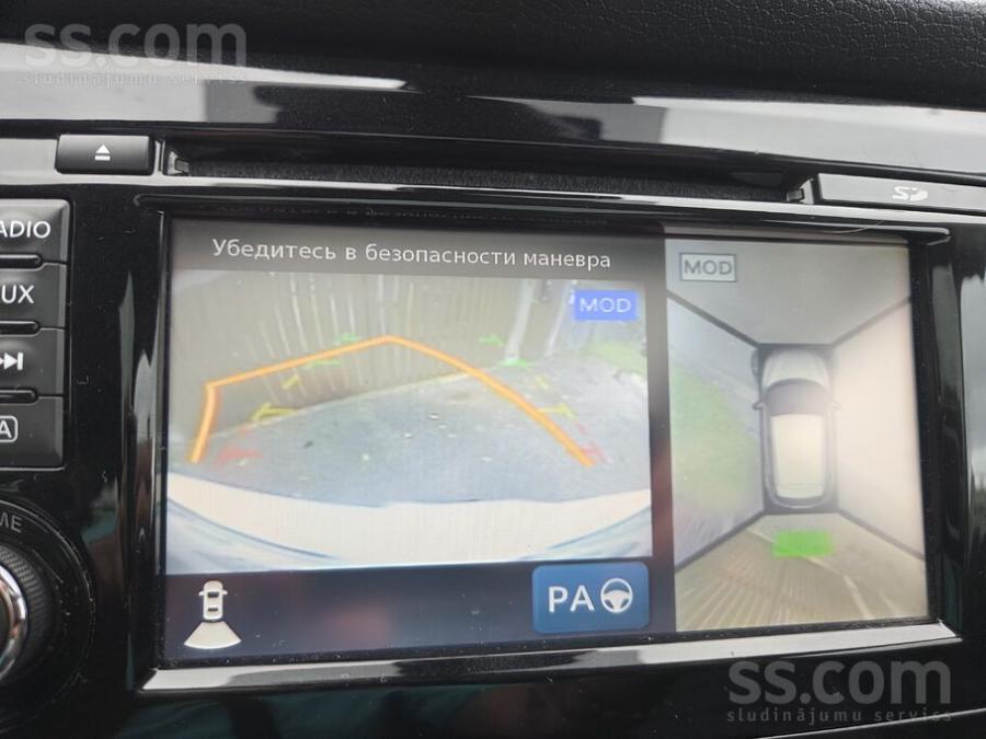White Nissan Qashqai 2016 in Riga, with an engine capacity of 1.60 L and mileage of 239 thousand km for 9700 €, photo 14 on AUTOMOTO.COM.LV