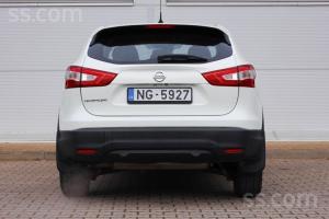 Balts Nissan Qashqai 2016 Rīga, ar dzinēja tilpumu 1.20 L un nobraukumu 113 tūkst. km par 7995 €, foto 6 vietnē AUTOMOTO.COM.LV