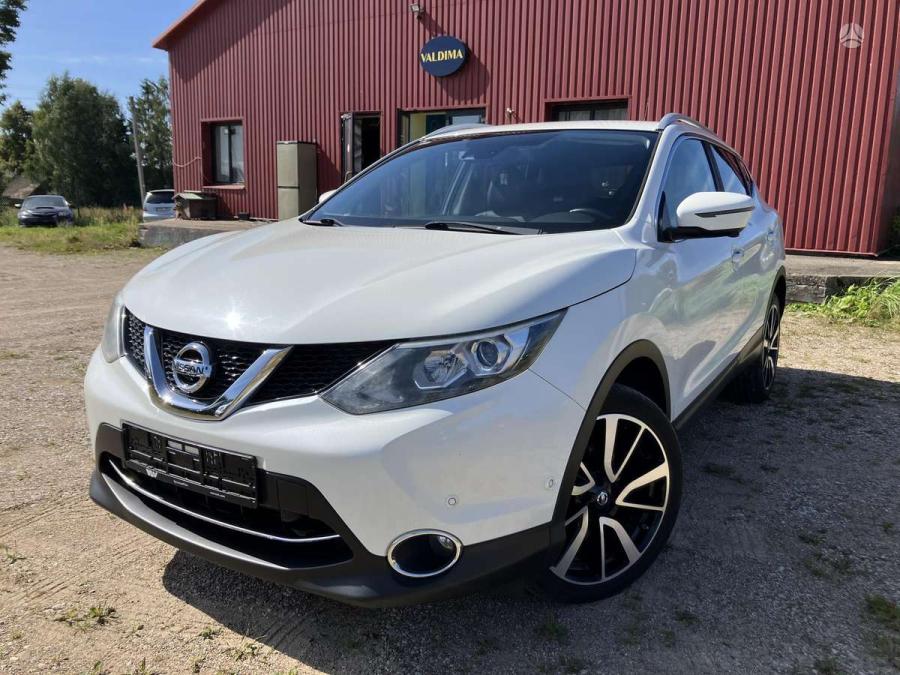 Balts Nissan Qashqai 2016 Prienai, ar dzinēja tilpumu 1.60 L un nobraukumu 198 tūkst. km par 9555 €, foto 1 vietnē AUTOMOTO.COM.LV