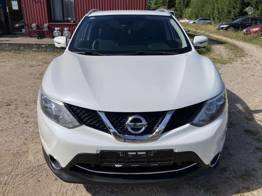 Balts Nissan Qashqai 2016 Prienai, ar dzinēja tilpumu 1.60 L un nobraukumu 198 tūkst. km par 9555 €, foto 4 vietnē AUTOMOTO.COM.LV