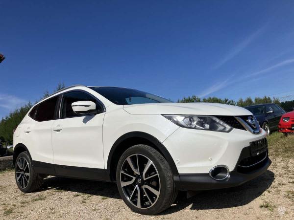 Balts Nissan Qashqai 2016 Prienai, ar dzinēja tilpumu 1.60 L un nobraukumu 198 tūkst. km par 9555 €, foto 7 vietnē AUTOMOTO.COM.LV