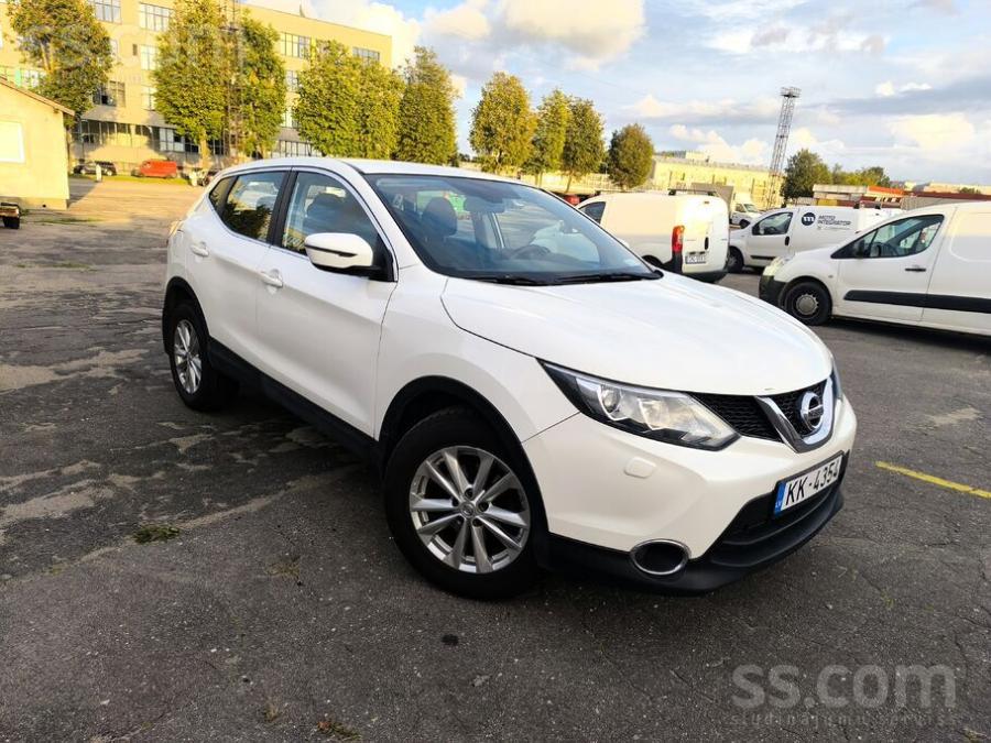 Balts Nissan Qashqai 2016 Rīga, ar dzinēja tilpumu 1.20 L un nobraukumu 192 tūkst. km par 7400 €, foto 1 vietnē AUTOMOTO.COM.LV