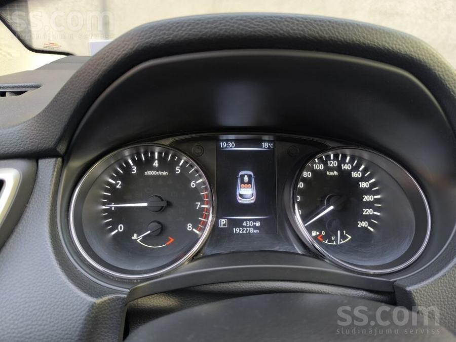 Balts Nissan Qashqai 2016 Rīga, ar dzinēja tilpumu 1.20 L un nobraukumu 192 tūkst. km par 7400 €, foto 6 vietnē AUTOMOTO.COM.LV