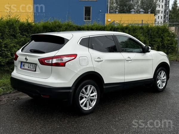 Balts Nissan Qashqai 2016 Rīga, ar dzinēja tilpumu 1.50 L un nobraukumu 277 tūkst. km par 5300 €, foto 6 vietnē AUTOMOTO.COM.LV