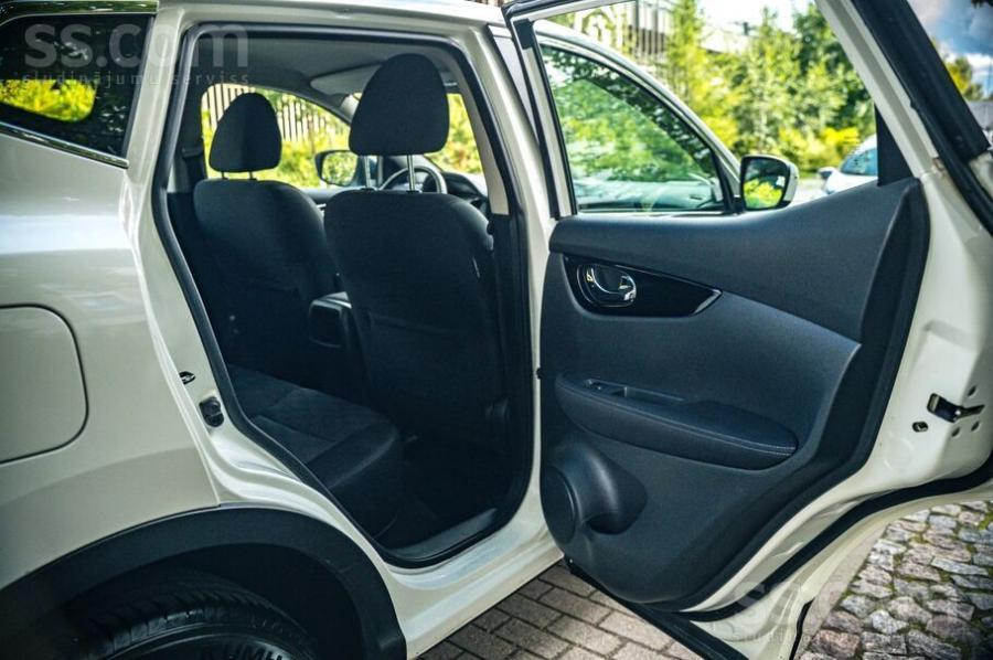 Balts Nissan Qashqai 2016 Rīga, ar dzinēja tilpumu 1.20 L un nobraukumu 111 tūkst. km par 7990 €, foto 14 vietnē AUTOMOTO.COM.LV