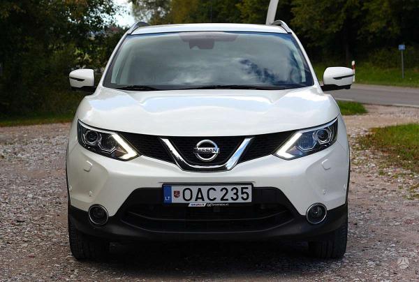 Balts Nissan Qashqai 2016 Kretinga, ar dzinēja tilpumu 1.20 L un nobraukumu 142 tūkst. km par 9699 €, foto 6 vietnē AUTOMOTO.COM.LV