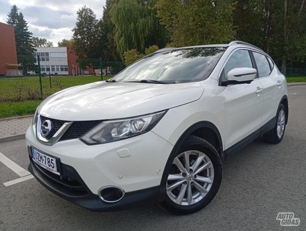 Nissan Qashqai 2016 Viļņa vietnē Balts Nissan Qashqai 2016 Viļņa, ar dzinēja tilpumu 1.60 L un nobraukumu 196 tūkst. km par 8900 €, foto 1 vietnē AUTOMOTO.COM.LV