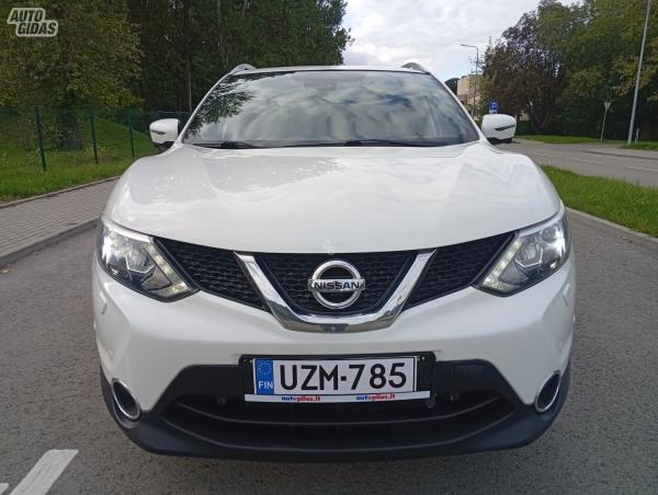 Nissan Qashqai 2016 Viļņa vietnē Balts Nissan Qashqai 2016 Viļņa, ar dzinēja tilpumu 1.60 L un nobraukumu 196 tūkst. km par 8900 €, foto 3 vietnē AUTOMOTO.COM.LV