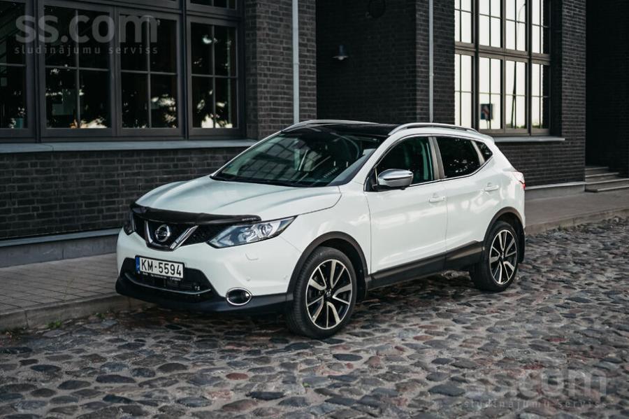 Balts Nissan Qashqai 2016 Rīga, ar dzinēja tilpumu 1.20 L un nobraukumu 103 tūkst. km par 12880 €, foto 1 vietnē AUTOMOTO.COM.LV