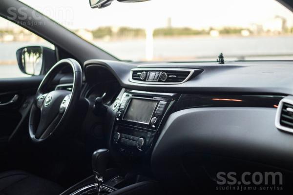 Balts Nissan Qashqai 2016 Rīga, ar dzinēja tilpumu 1.20 L un nobraukumu 103 tūkst. km par 12880 €, foto 8 vietnē AUTOMOTO.COM.LV