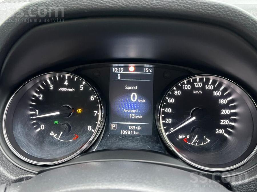White Nissan Qashqai 2016 in Riga, with an engine capacity of 1.20 L and mileage of 0 thousand km for 8499 €, photo 14 on AUTOMOTO.COM.LV
