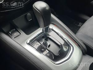 White Nissan Qashqai 2016 in Riga, with an engine capacity of 1.20 L and mileage of 0 thousand km for 8499 €, photo 23 on AUTOMOTO.COM.LV